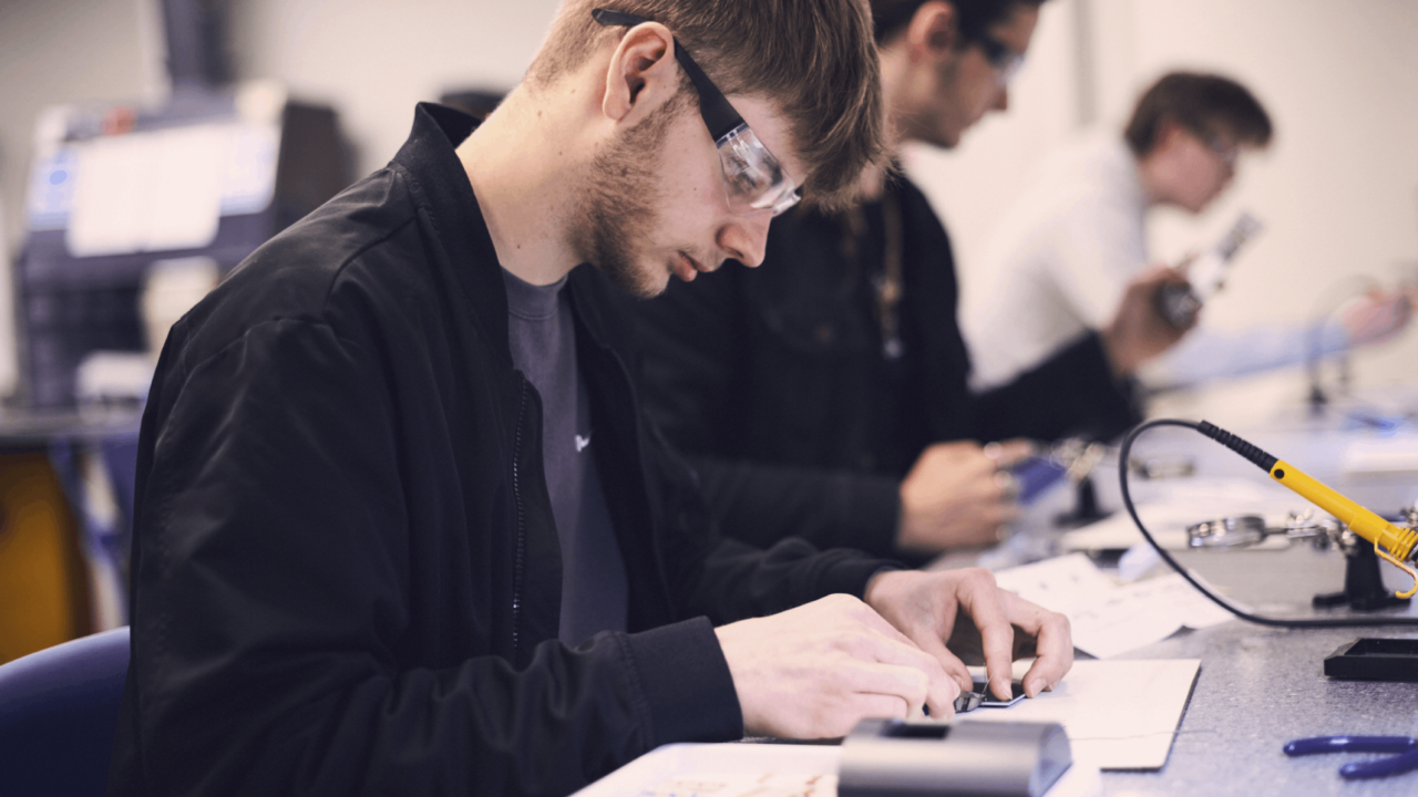 Engineering | Chichester College