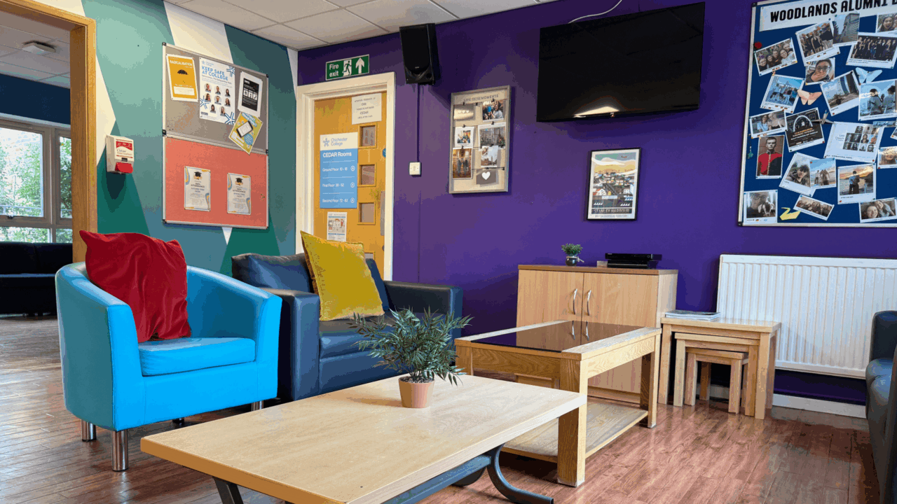Woodlands Halls of Residence | Chichester College